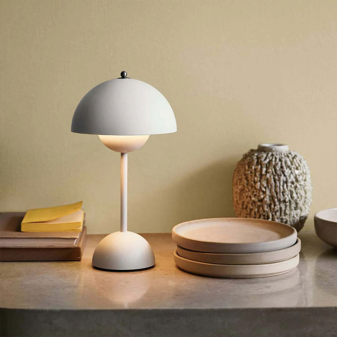 TABLE LAMPS – SamuLighting
